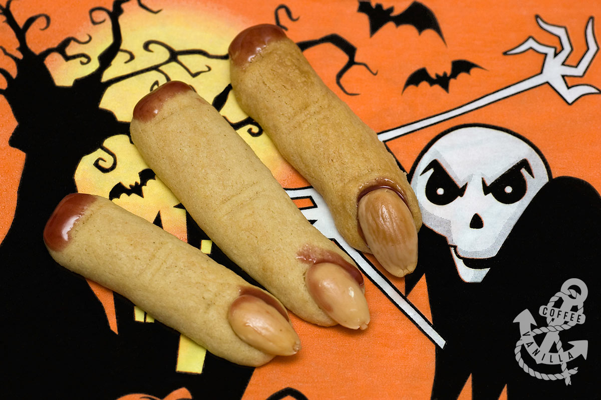 Halloween Shortbread Bloody Fingers & Scary Faces » Coffee & Vanilla