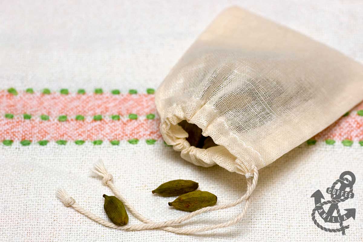 Cardamom Pods » Coffee & Vanilla