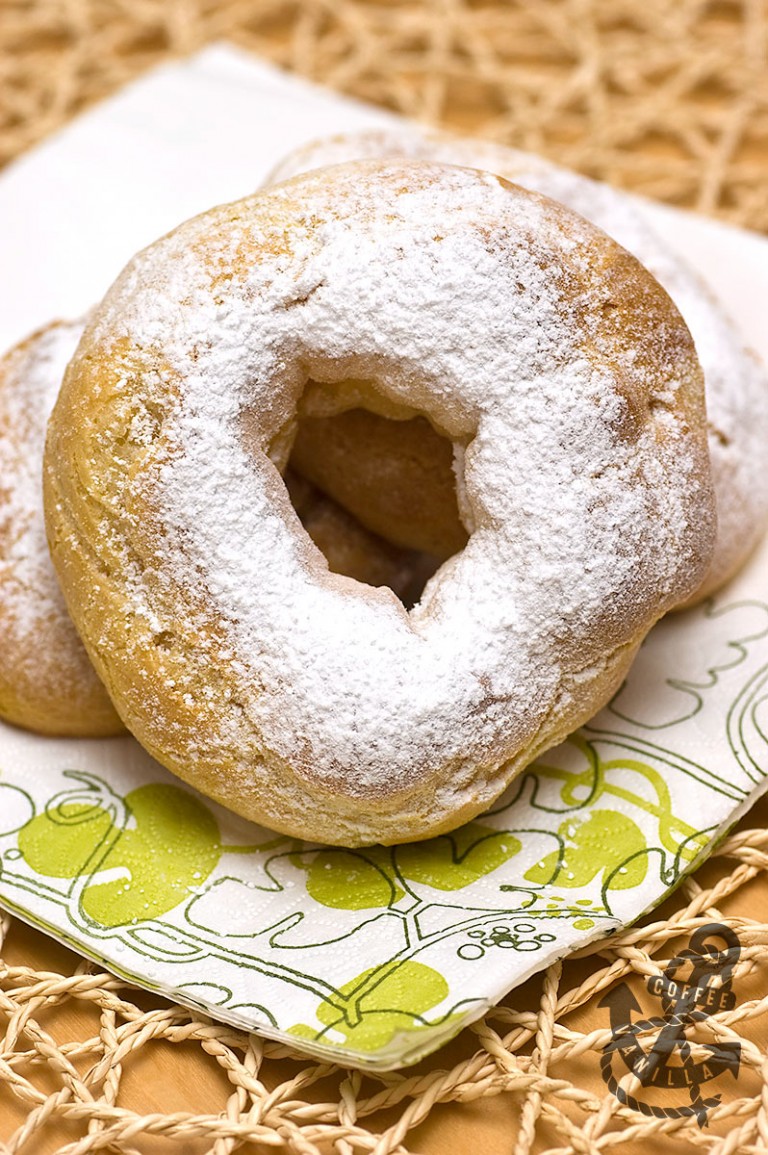 Pączki Oponki - Baked Version of Traditional Polish Doughnuts » Coffee ...