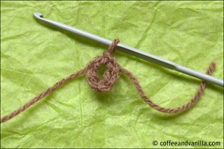 My First Granny Square - Drops » Coffee & Vanilla