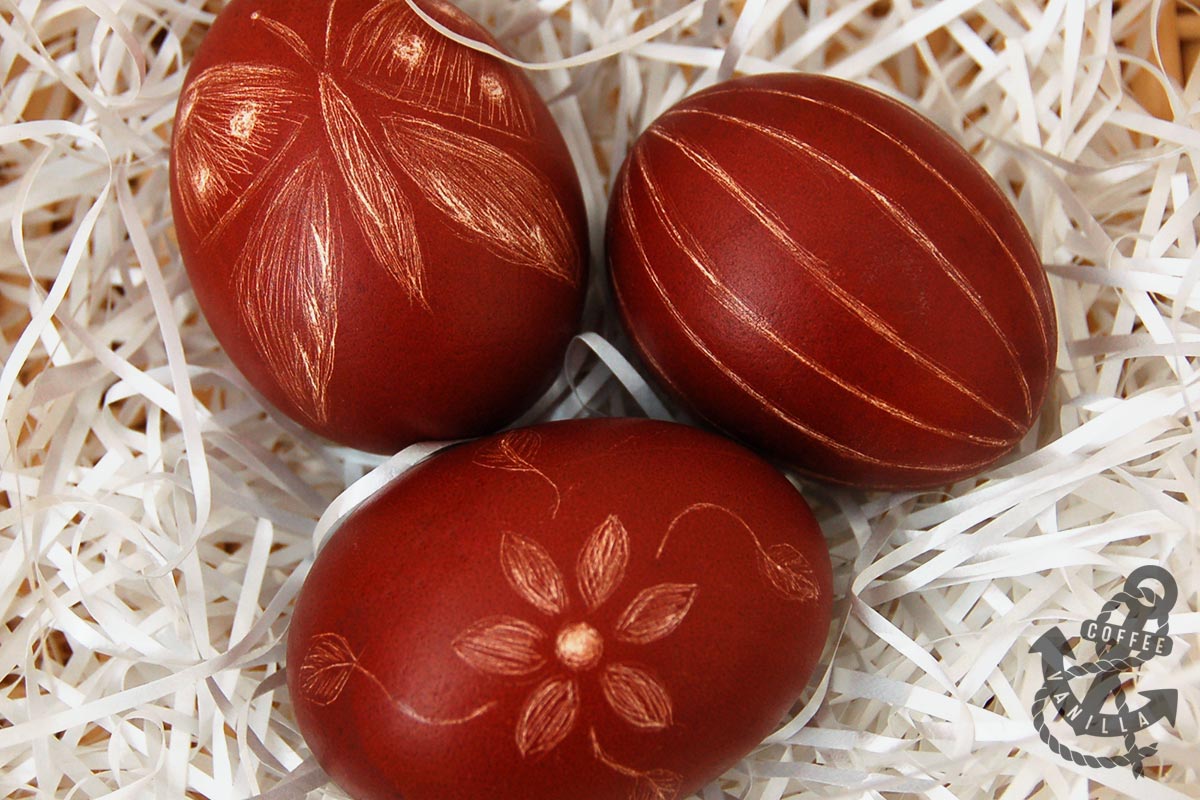 Skrobanki / Drapanki - Traditional Polish Scratched Eggs Dyed with ...
