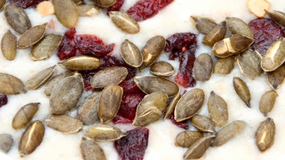 Sugar-Free Pumpkin Seed & Cranberry Breakfast Porridge + Mix For Lunch ...