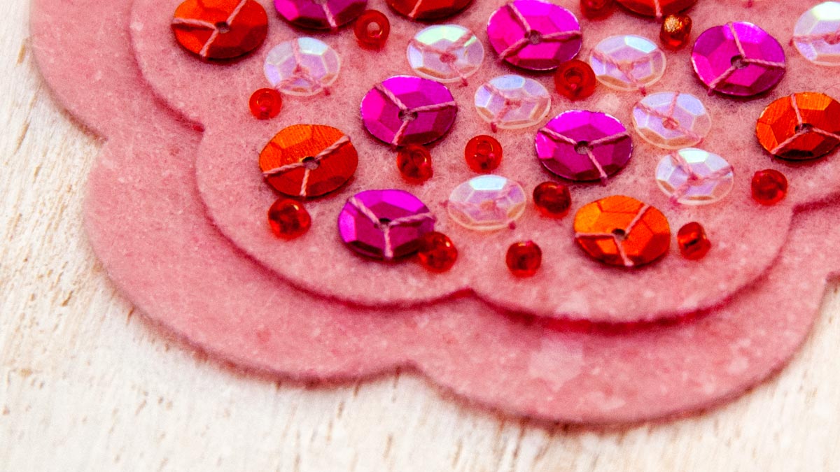 DIY Greeting Cards with Felt, Sequin & Bead Motifs » Coffee & Vanilla