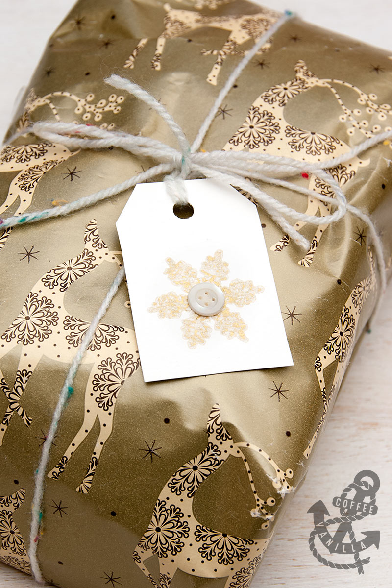 Handmade Gift Tags with Buttons » Coffee & Vanilla