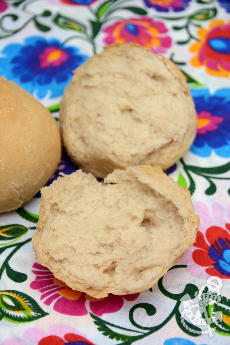 Kajzerki / Kaiser Rolls - Extremely Easy No Knead Homemade Yeast Bread ...